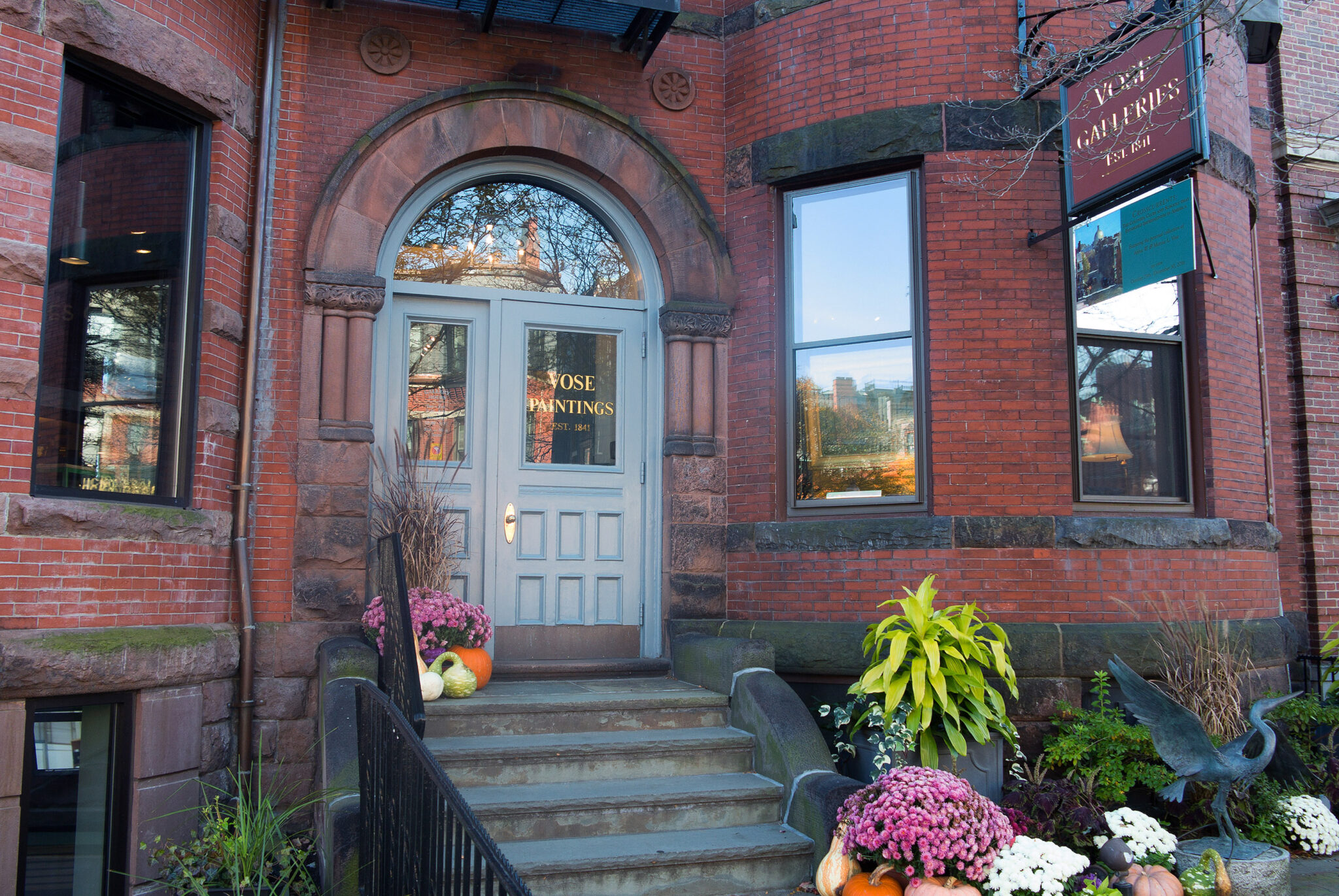 ABOUT - Vose Galleries